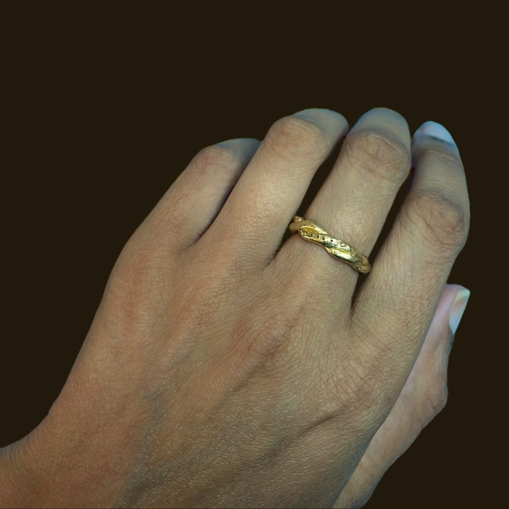 Rings – Seraga England